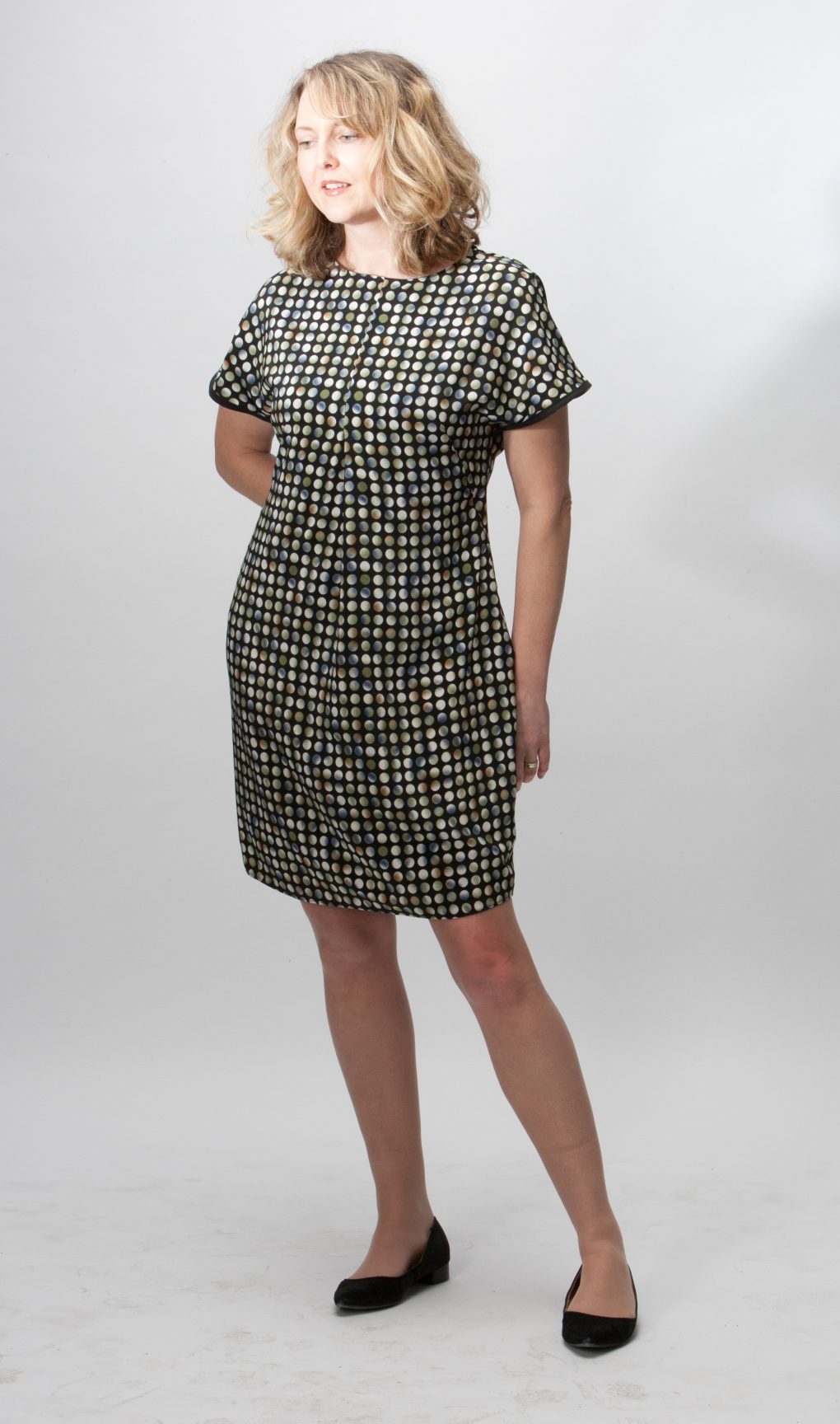 Tulip dress with colourblock – Multisize sewing pattern – Sew Different